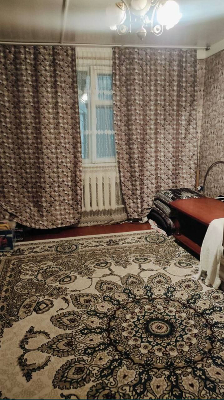 Продается 3/2/2 квартира в Спутник -Ц2.  Сергели