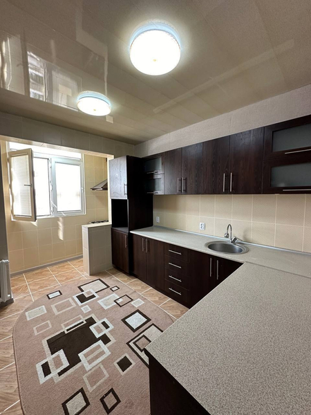 Продается 4х ком. квартира, ор-р: Дархан,  100м2