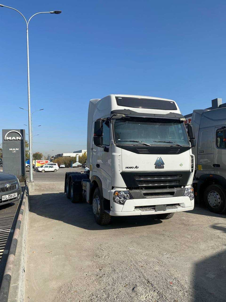 Тягач HOWO A7 6х4 (газ 8*150+4*80L) CIP Tashkent