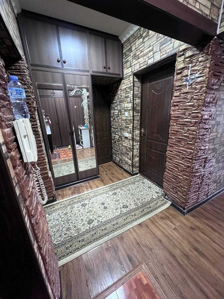 谷 130004 谷 Продаётся квартира 3/2/9 81 м² в Учтепа