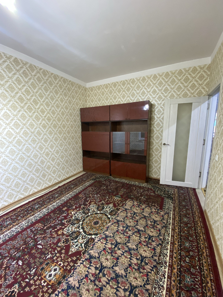 Kvartira studentlar olamiz sergili 2 bekat yonida