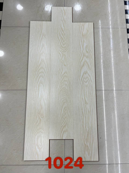 Tarket (laminat) 7 lik xitoyyiki
