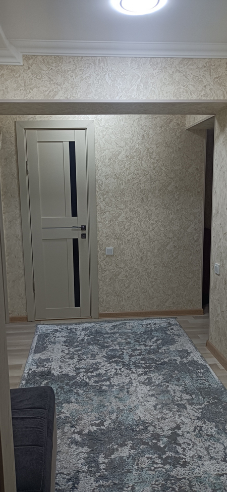 Продаётся 2*3  комн.квартира с хорошим ремонтом