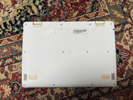 Laptop Acer, DESKTOP-QVJ9JS8