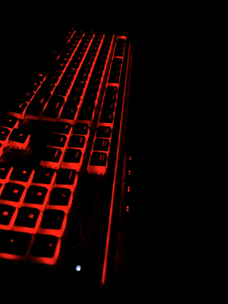 продам клавиатуру HyperX Alloy Elite 2