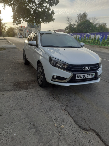 Lada vesta sotiladi