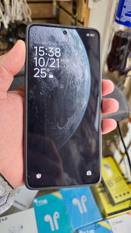 Redmi k70ultra 12/512 Yangi
