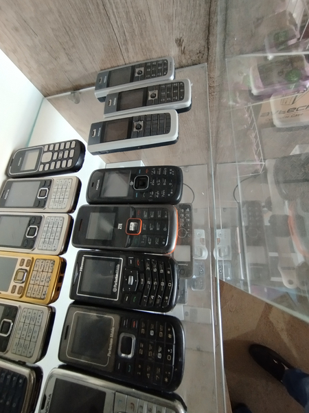 Nokia 6235 perfectum kirpich retro_telefon_hous