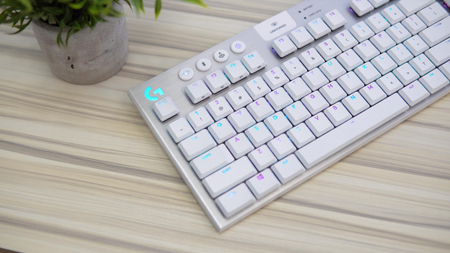logitech g915 tkl tenkeyless lightspeed wireless rgb keyboard