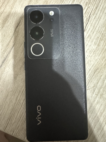 VIVO V29 12/256GB