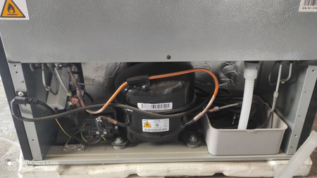 Продаётся холодильник Midea