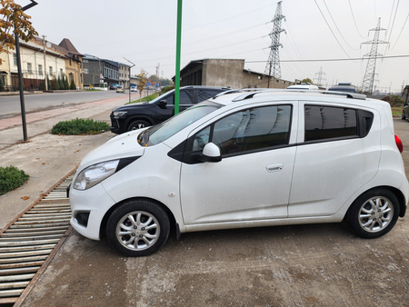 Spark elegant plus sotiladi