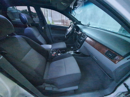 Chevrolet lacetti 2011