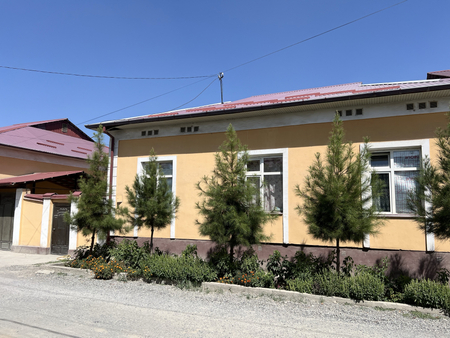 Срочна Андижон шахарда Коттеж СОТИЛАДИ