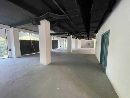 дается в аренду офисное помещение на Юнус-ком районе  400 м² (J2828)
