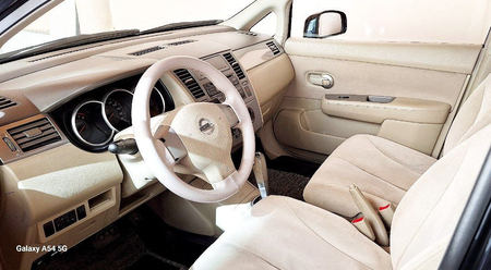 Nissan Tiida Ниссан