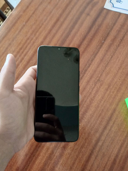 Infinix hot 20i.