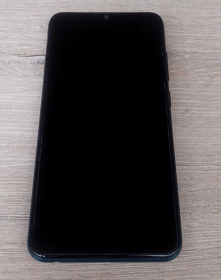 Vivo Y1S sotiladi!