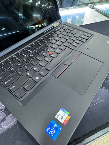 ThinkPad Yoga intel Core i5 1145G7 DDR4 16GB SSD 256GB
