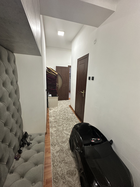 Продается квартира Sergeli 6a 1/2 2 этаж 7этажка