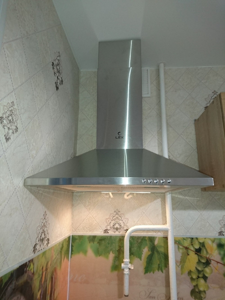 Установка вытяжки любой сложности