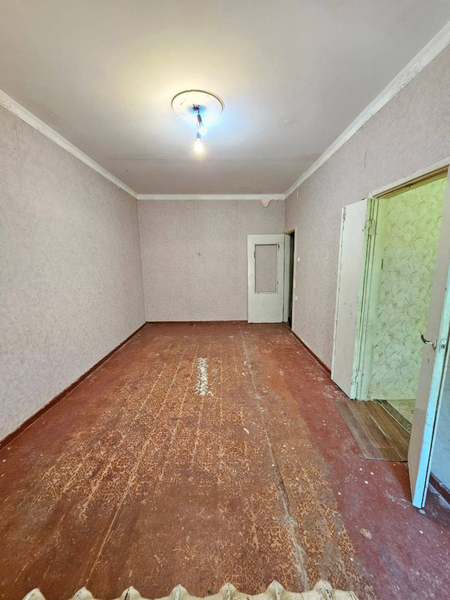 Продается квартира 1/1/4