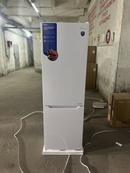 Холодильник Midea 424 01 H   No Frost 2024