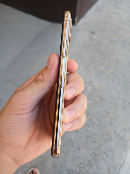 Iphone xs 256gb gold