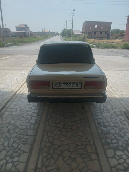 Жигули сатилади.