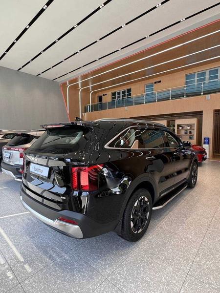 KIA SORENTO adajoningizga surpiriz qiling !