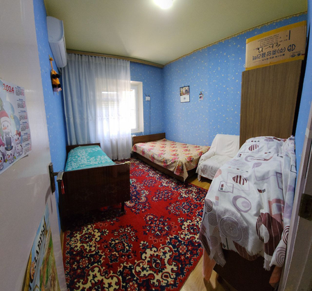 СРОЧНО Продаётся 4-х комнатная квартира в Янгихаётском районе Спутник