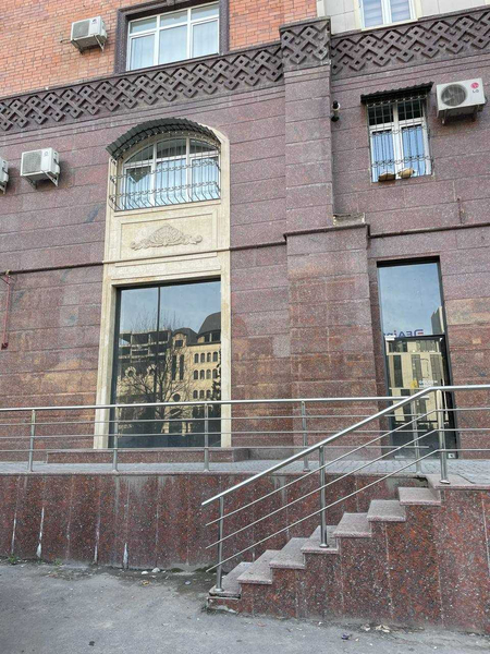 Аренда коммерческой недвижимости возле Алайского базара