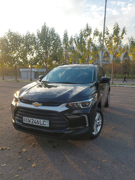 Chevrolet Trekker 2