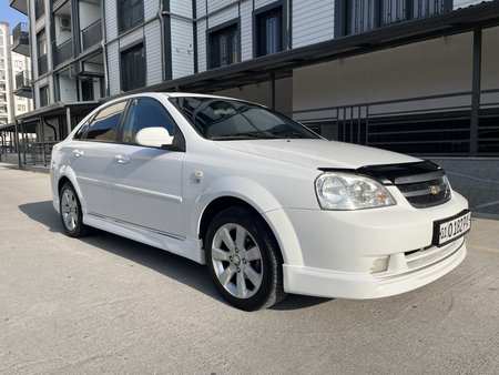 Продам Lacetti 1.6 2012