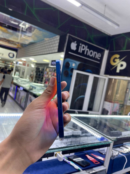 Iphone 12 LLA variyanti