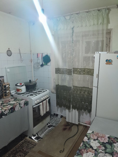 Срочна Продаётся  Кора Камиш - 1/2    3/3/5   балкон :2*6