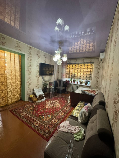 Продажа 1/4/4. 45м2 массив Феруза,221 школа