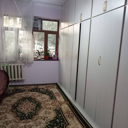 Район: Олмазор тумани\\nКўча:  Қорақамиш-2.1\\nМўлжал: Ало ресторан\\nХонала