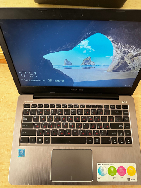 komputer notebook