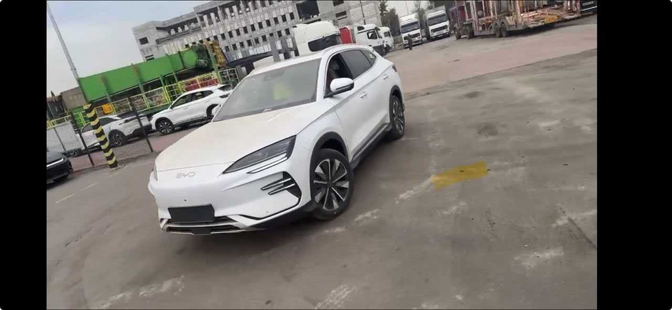в наличие BYD champion 2025 restyling 605km full, цвет-белый