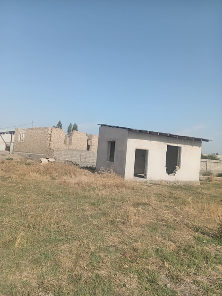 Bardankolda srochna yer sotiladi