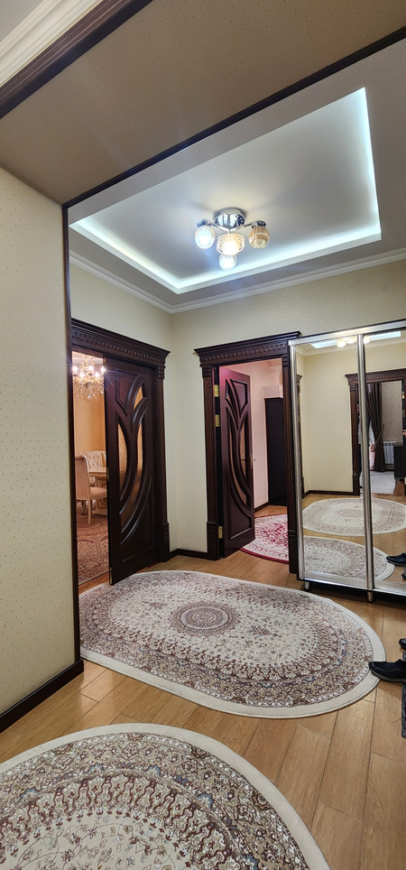 Юнусобод 17кв Golden House 3комнатная 108квм +мебель техники