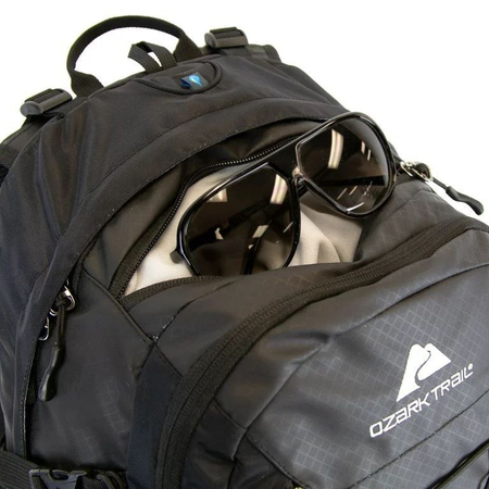Ozark Trail Daypack Hiking Backpack (USA) удобный вместительный рюкзак