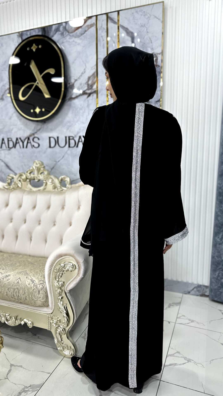 Dubay abayalari. Qora rangli toshli. Premium sifat