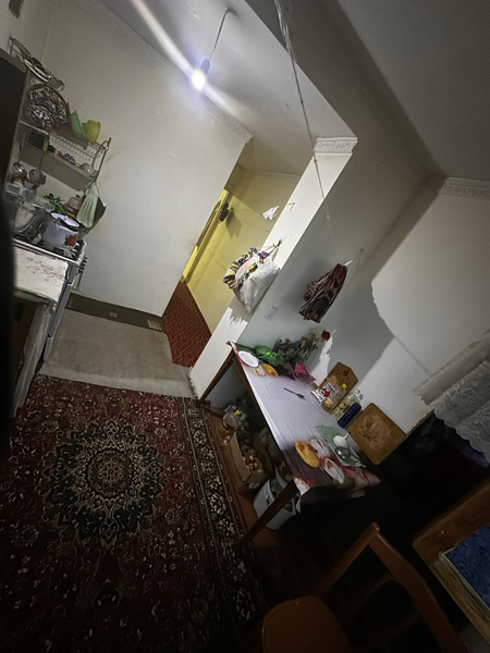 3 xonali uy sotiladi kirpichni