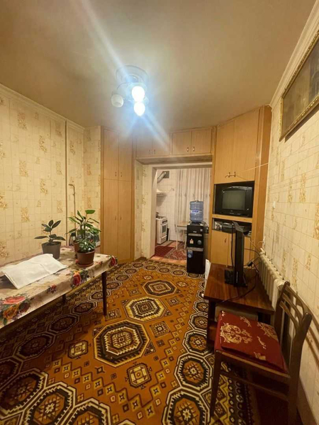 Продаётся квартиры 3/4/5 на Юнсабадском районе 19- кв (J2257)