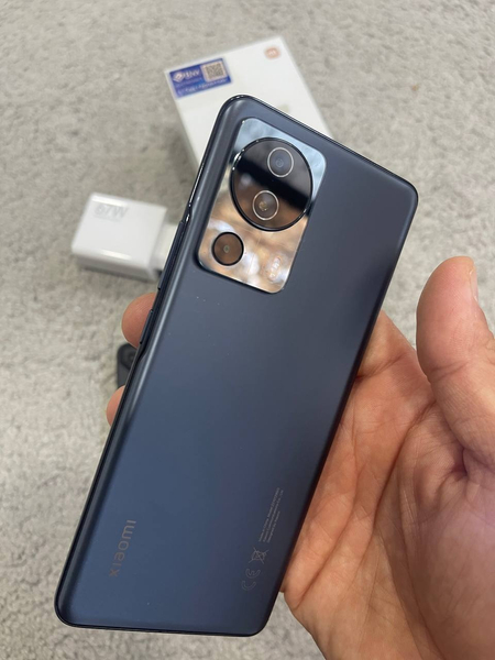 Xiaomi 13 8/256gb