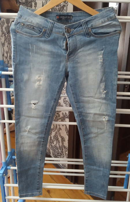 Срочно продам женские вещи.