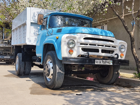 Zil samosval MMZ 554