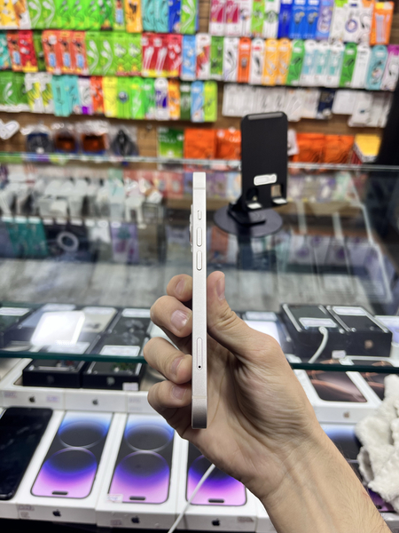 Iphone 13 Starlight Naqd va Muddatli toʻlovga / Айфон 13 Белый рассроч